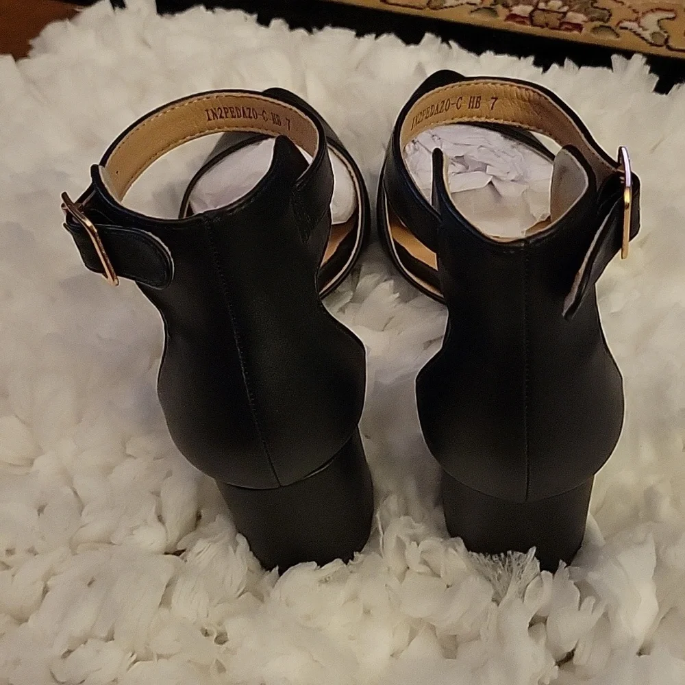 IDIFU | Shoes | Idifu In2 Pedazo Black Low Block Chunk Heel Pointed Toe ...
